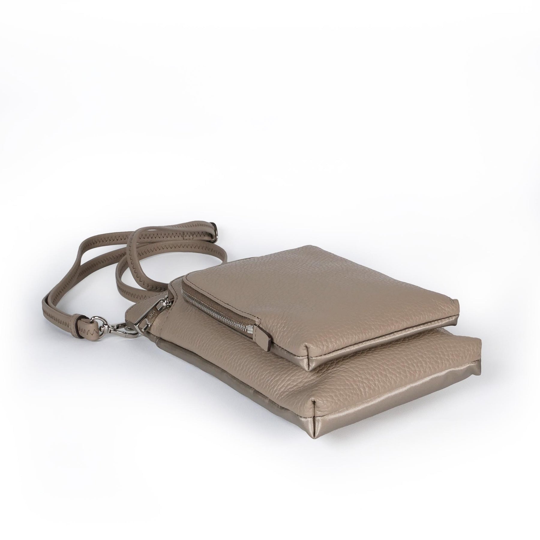 スリムポシェット Comfy コンフィー 6701 – ペレボルサ公式オンラインショップ